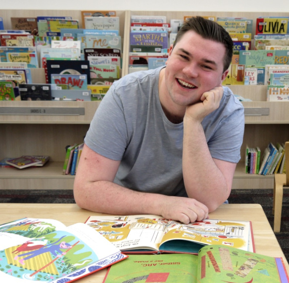 Corrimal Library’s 21st birthday – Bulli & Clifton Times